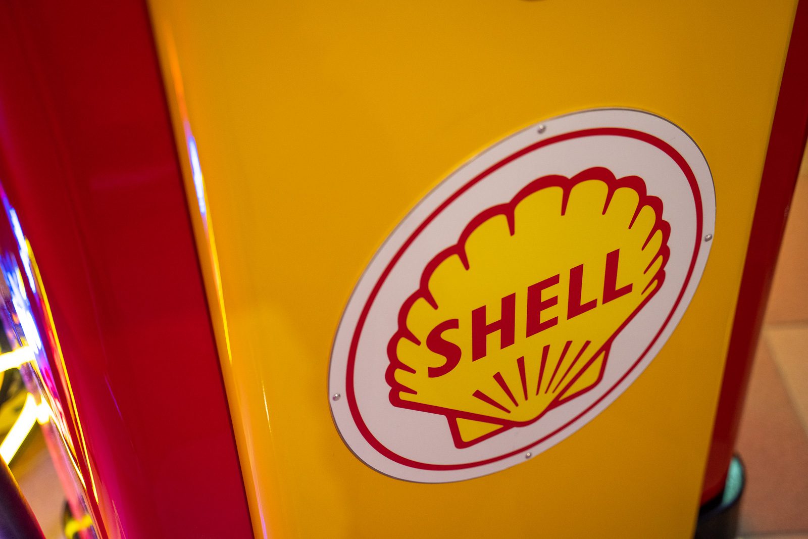 Pompa di Benzina Shell